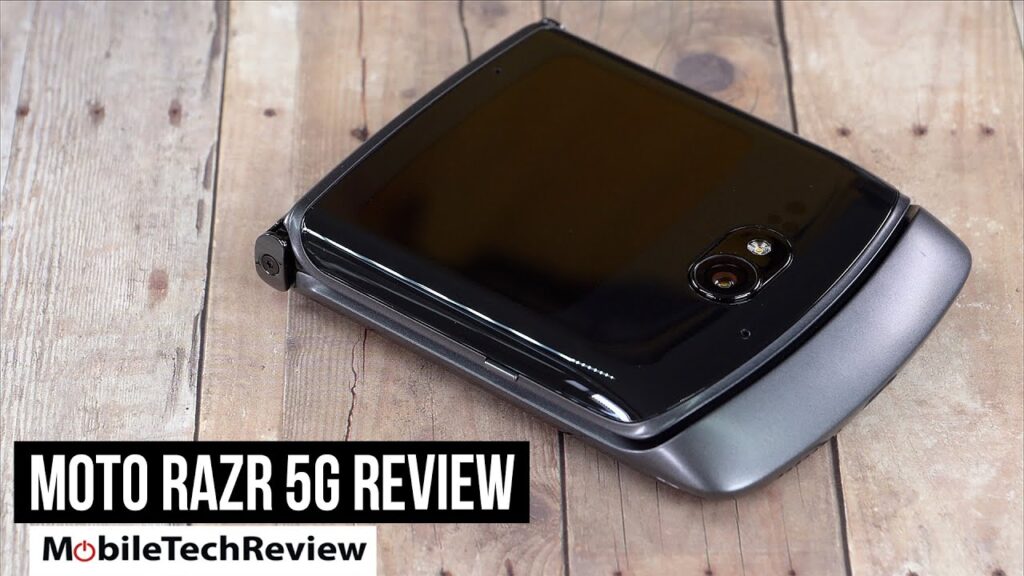 Motorola Razr 5G Foldable Phone Review - 2nd Gen Big Improvements ...