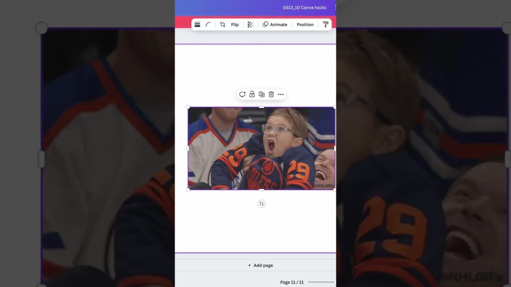 How to Add a Zoom In & Out Effect in Canva Presentations | Animated Slides [Ep.03] - WIREDGORILLA